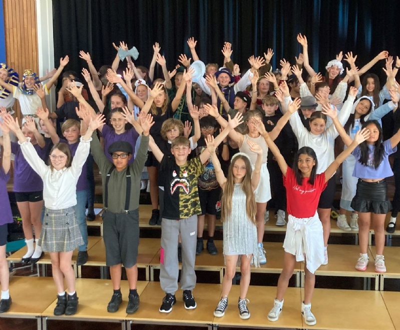 St Peter's Catholic School - Year 6 performances